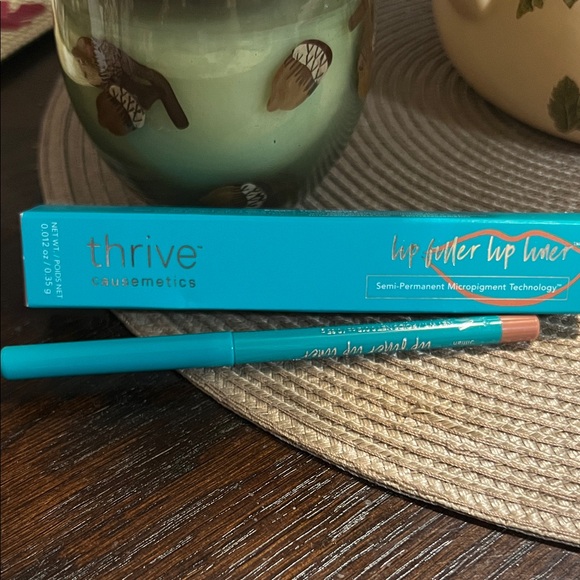 thrive causemetics | Makeup | New Thrive Causemetics Lip Filler Lip ...